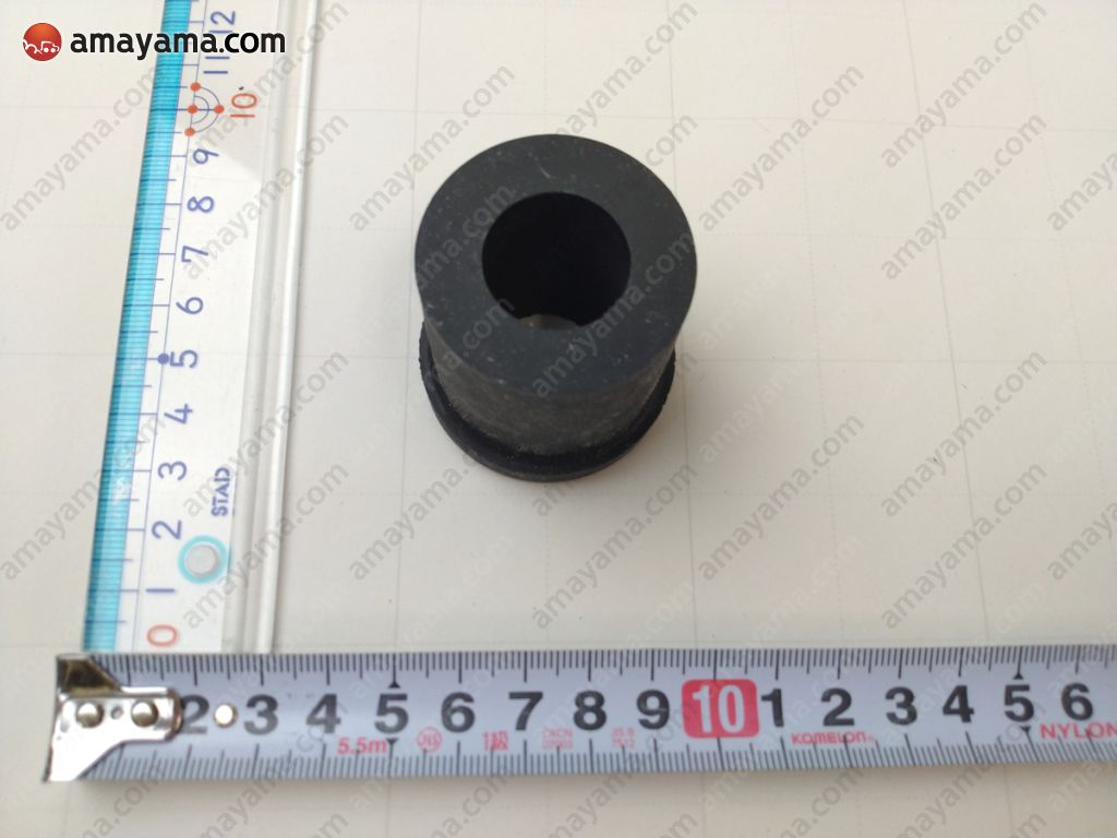 Buy Genuine Nissan 55046S9400 (55046-S9400) Bush, Rear Spring for ...
