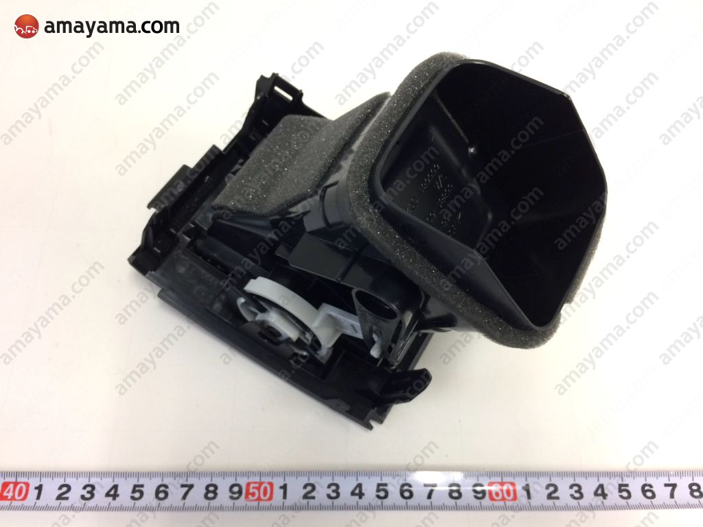 Instrument panel & glove compartment for Toyota Land Cruiser 200, 11 ...