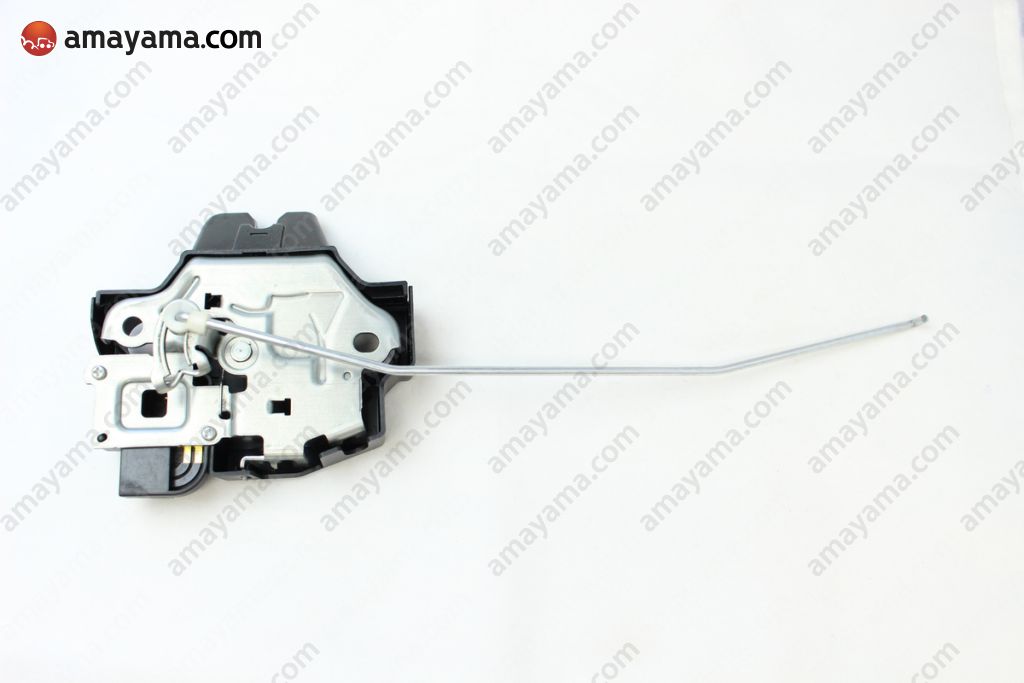 Купить Toyota 6461012410 (64610-12410) Lock Assy, Luggage Compartment ...